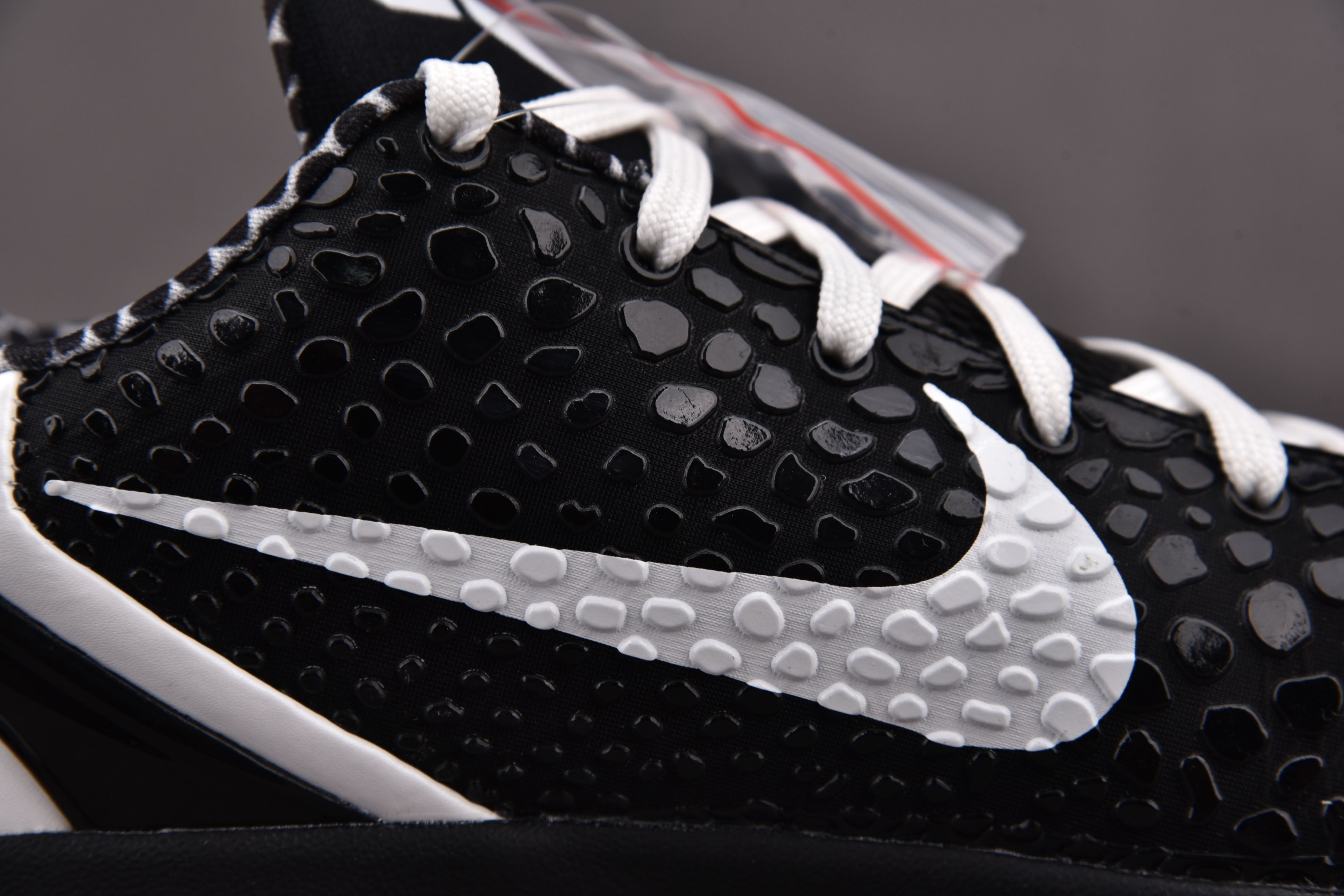 Nike Kobe 6 Protro Mambacita Sweet 16