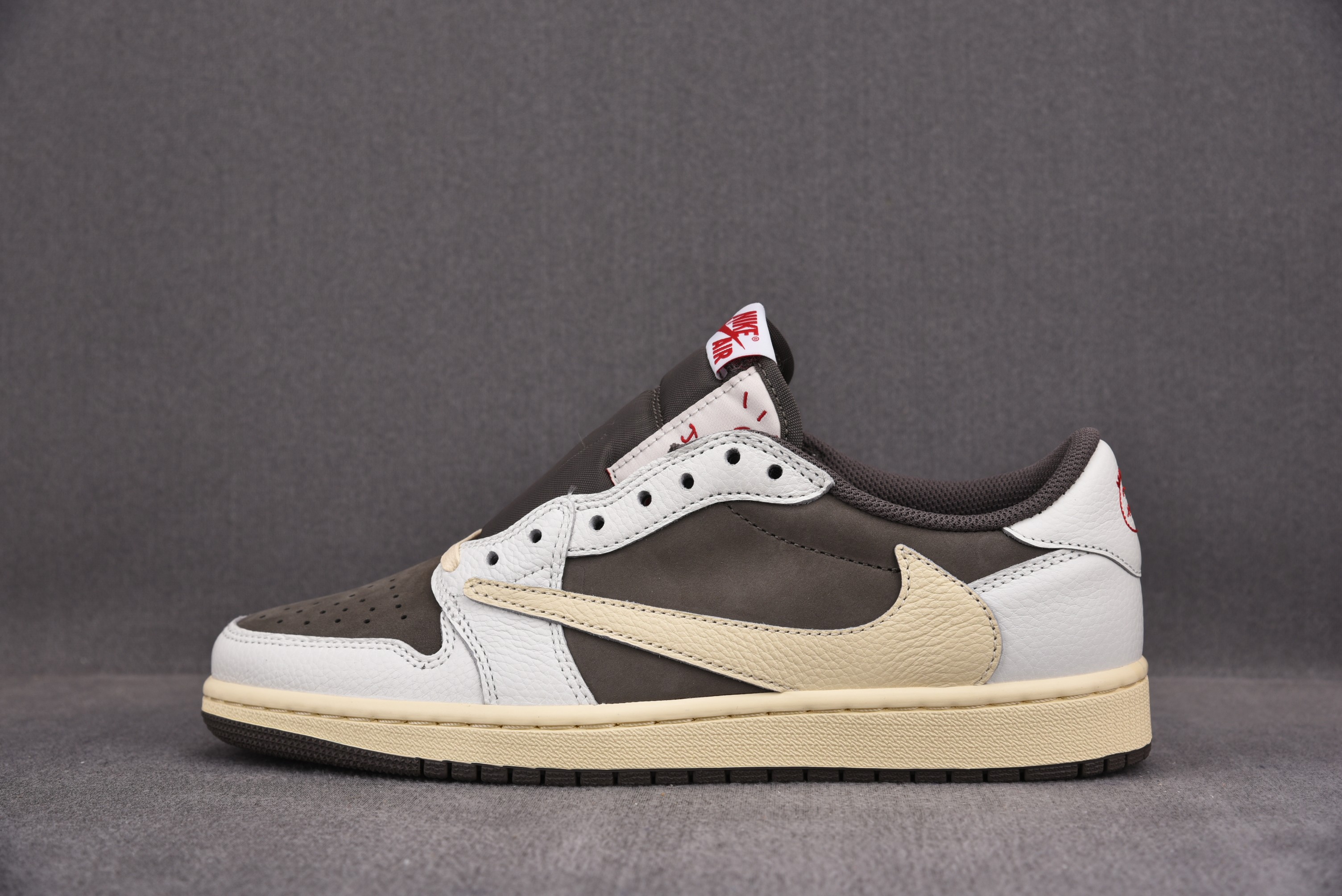 Jordan 1 Retro Low OG SP Travis Scott Reverse Mocha